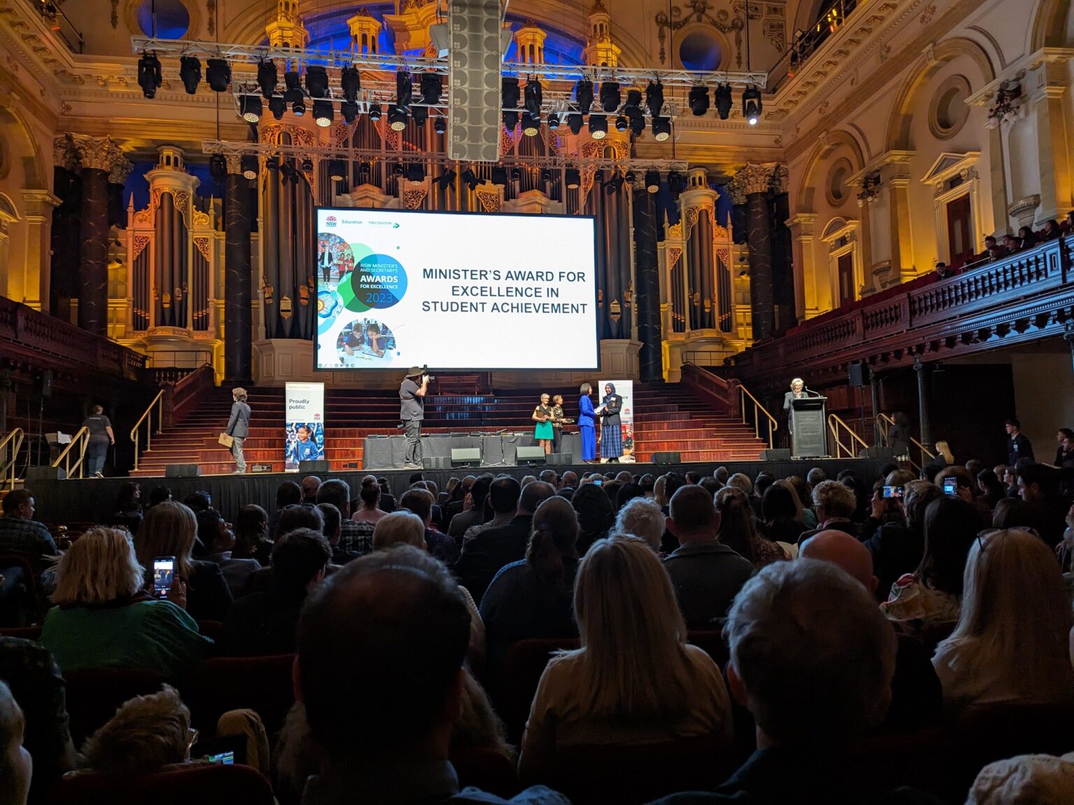 High School Scholarship For Girls | Harding Miller Education Foundation